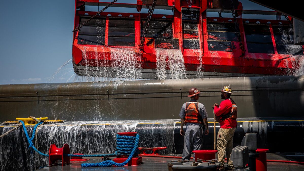 DB Avalon Hybrid Dredge | Curtin Maritime Tug & Barge Services