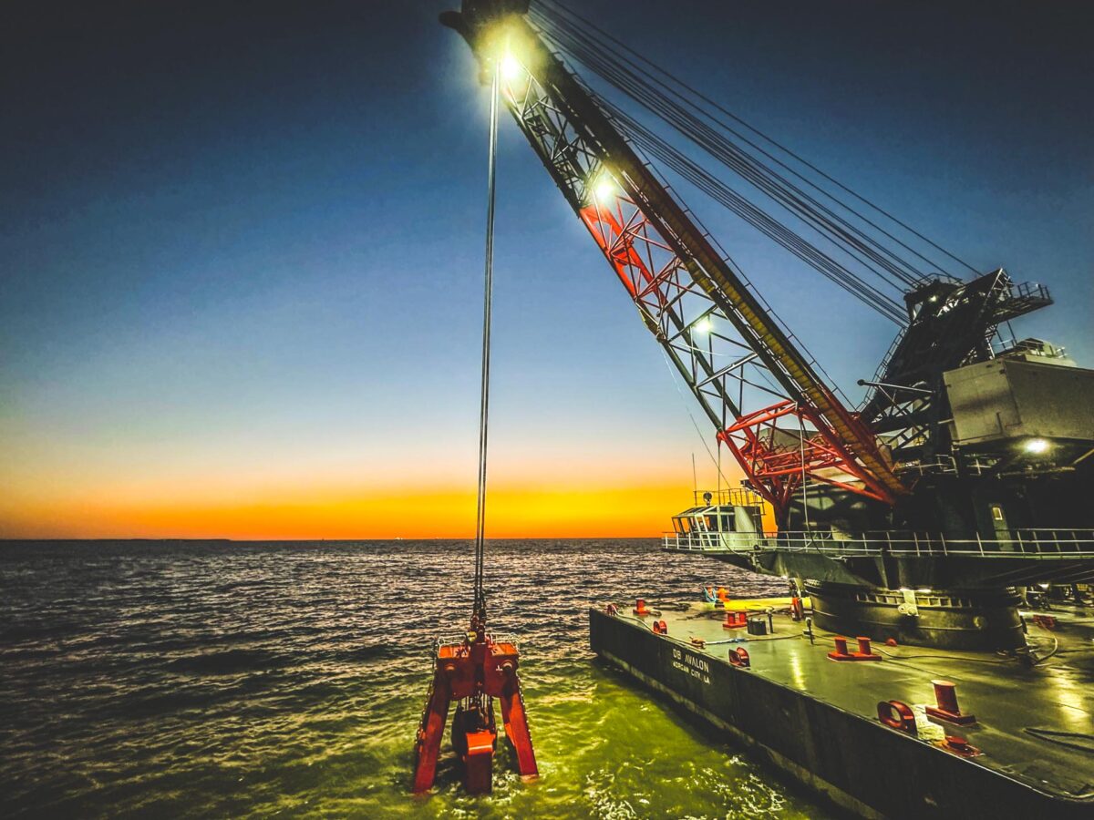 DB Avalon Hybrid Dredge | Curtin Maritime Tug & Barge Services