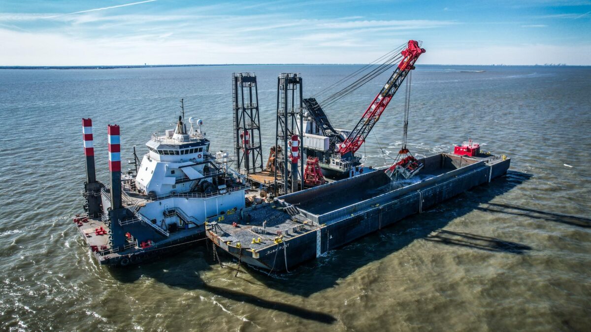 DB Avalon Hybrid Dredge | Curtin Maritime Tug & Barge Services